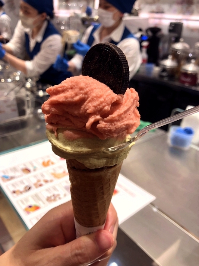 【Venchi(ヴェンキ)】名古屋久屋大通公園でジェラート - コジータism